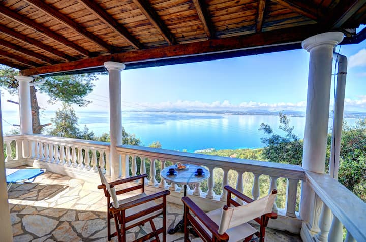 Rolling Stolis Home - Corfu