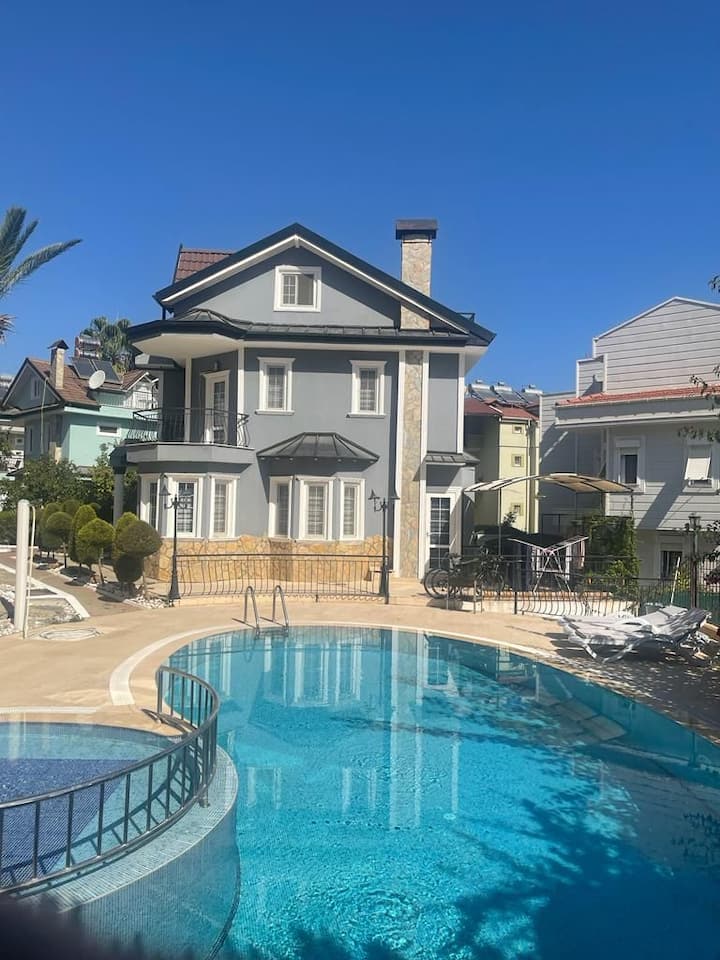 Вилла на море у соснового леса на ликийской тропе - Kemer