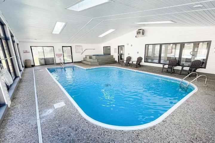 Branson At Its Best! - 브랜슨