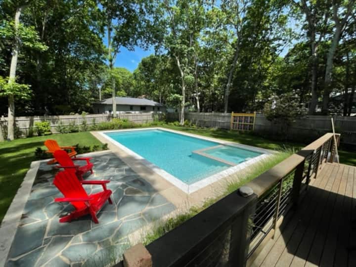 Cozy Village Bungalow Sag Harbor - Sag Harbor, NY