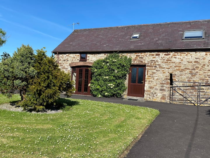 Family And Pet Friendly Farm Stay In Pembrokeshire - Folly Farm Adventure Park and Zoo