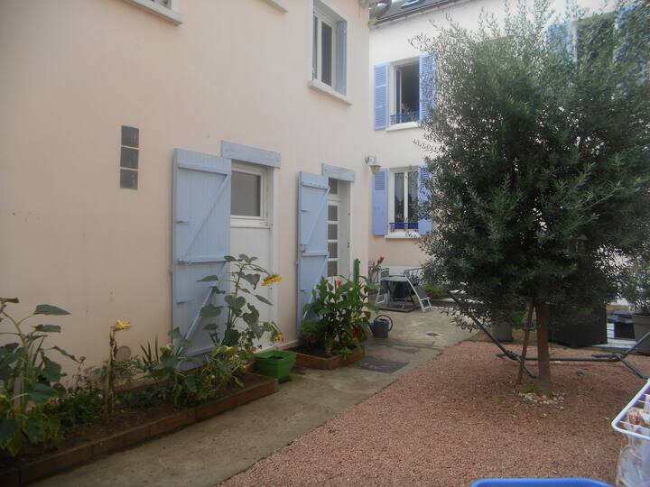 La Maison Bleue Vichy - Vichy