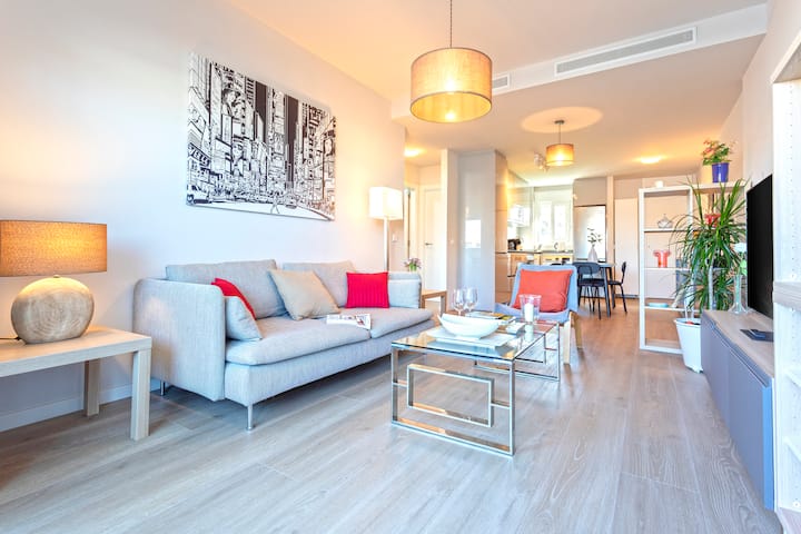 Estepona Wellingtonia Apartment With Parking - Estepona
