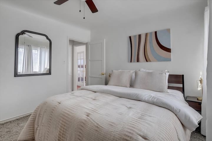 Private Unit In Windsor Hills - Los Angeles, CA