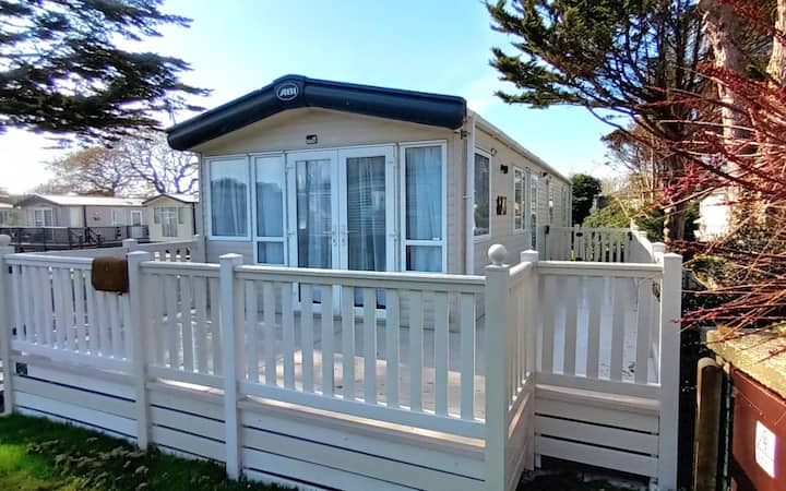 Memories Made Holiday Caravan, Seal Bay Resort - Selsey