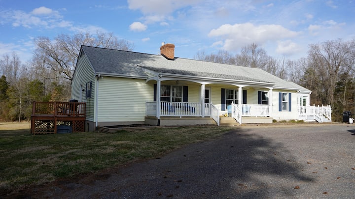 Newly Renovated Country Home - Culpeper, VA