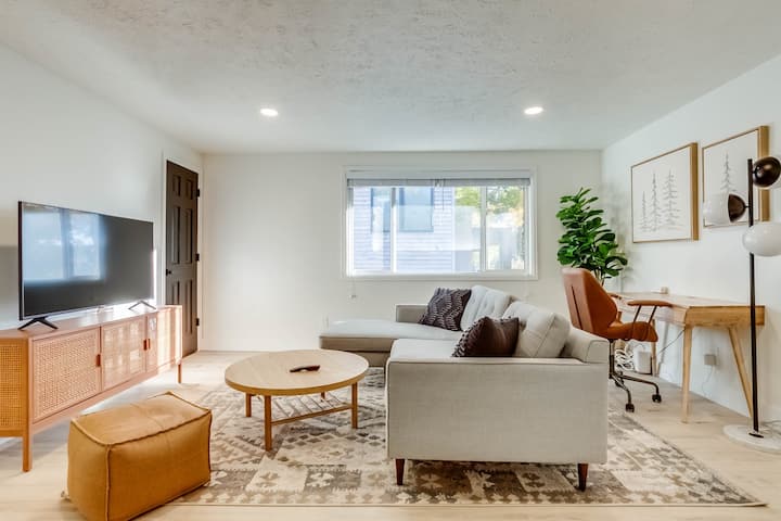 King Bed|work Space|close To Dt - Denver, CO