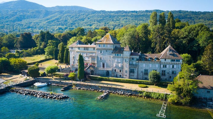 Cabana & Nuit De Château - Plage Privée - Évian-les-Bains