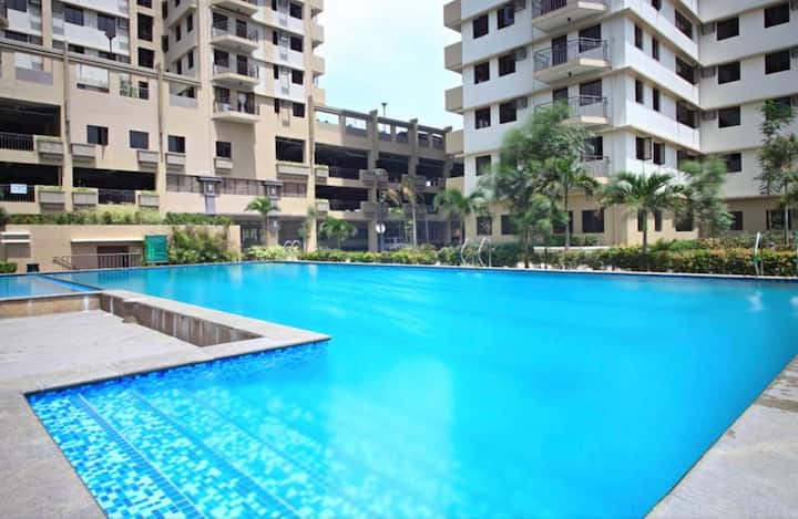 Condo Near Bgc Cypress Towers With 100mpbs Wifi - Taguig