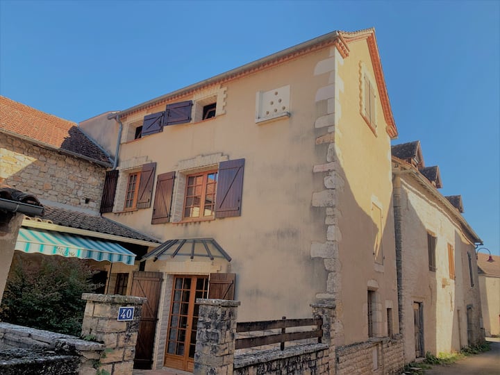 Lovely House In Quiet Hamlet On Banks Of The Lot - Saint-Cirq-Lapopie