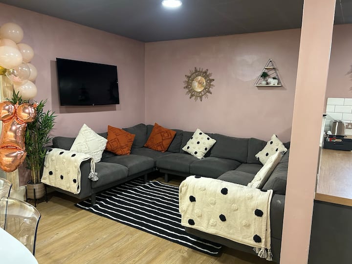 Private Bigg Market Apartment - Newcastle upon Tyne