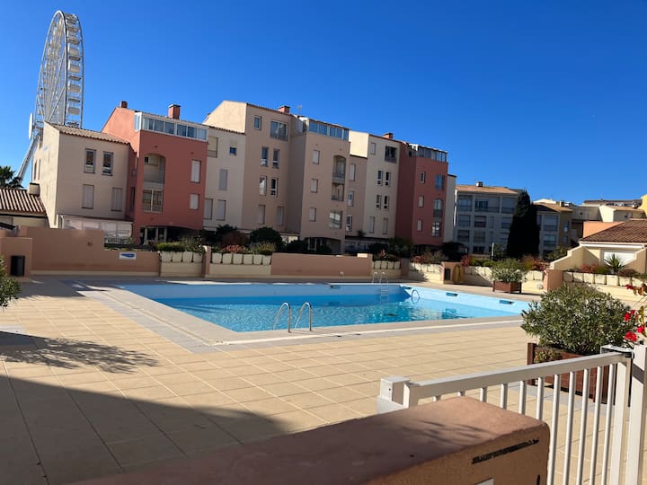 Grand T2 4 Couchages Centre Port Avec Piscine - Marseillan