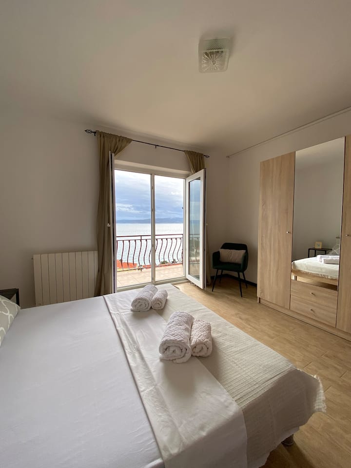 One Bedroom Apartment - Baška Voda