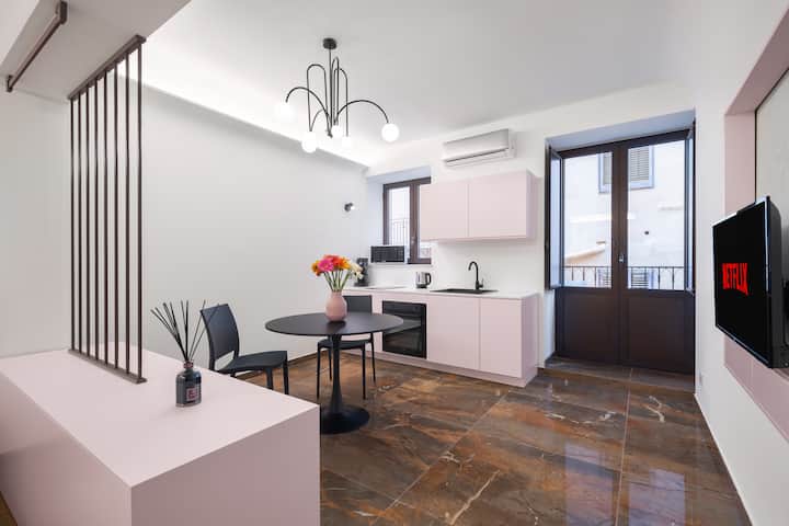A Casa Di Giulia - Elegante Loft Al Centro Storico - Palermo, Italy