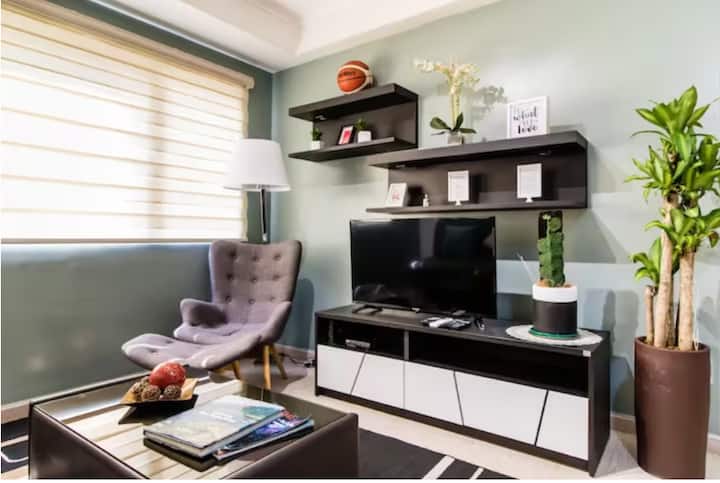 Relaxing Retreat In Heart Of Bgc, 2 Bedroom - Taguig