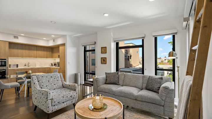 Contemporary | Downtown | Views - Washington, D.C., DC