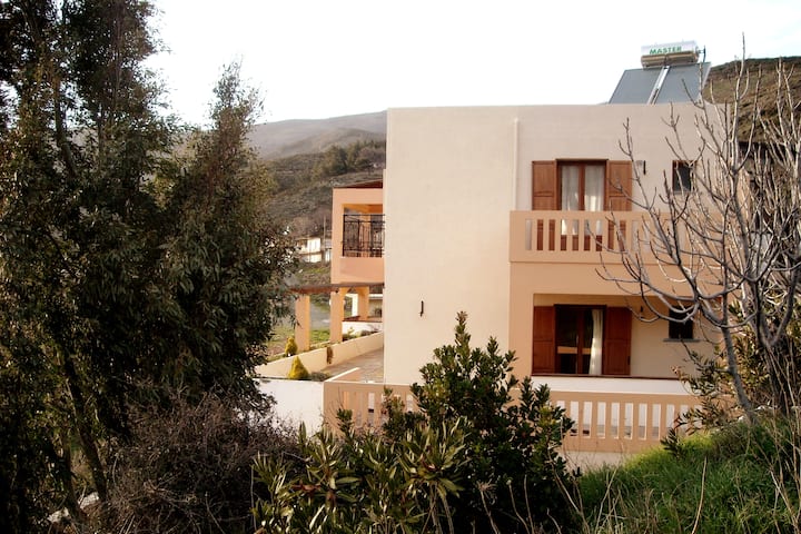 In Cretan Nature - Sougia