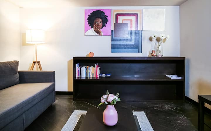 Centro Storico- Appartamento Elegante E Silenzioso - Como