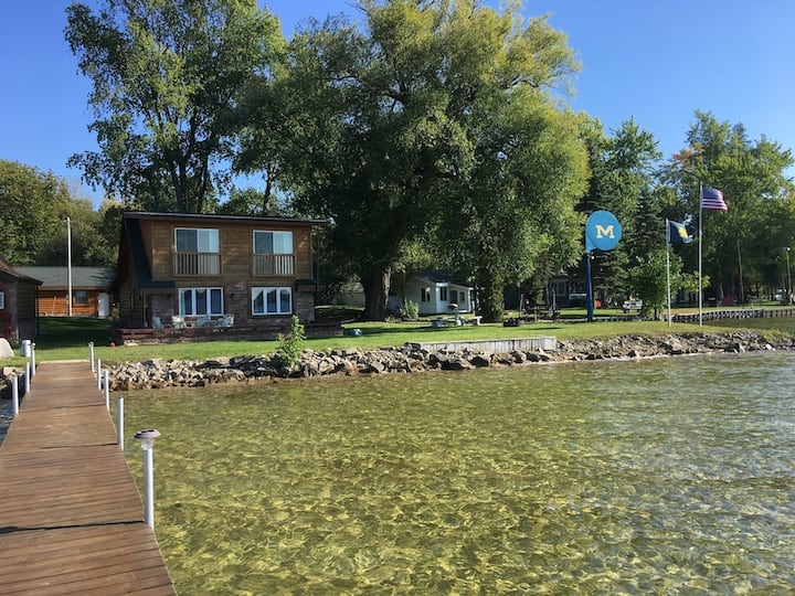 Sunset Cottage On Mullett Lake - Mullett Lake, MI