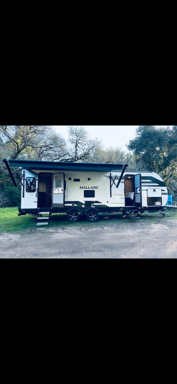 Modern Cozy Camping Trailer - Capitola, CA