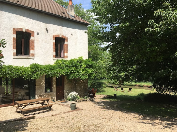 Au Fil Du Temps - Santenay