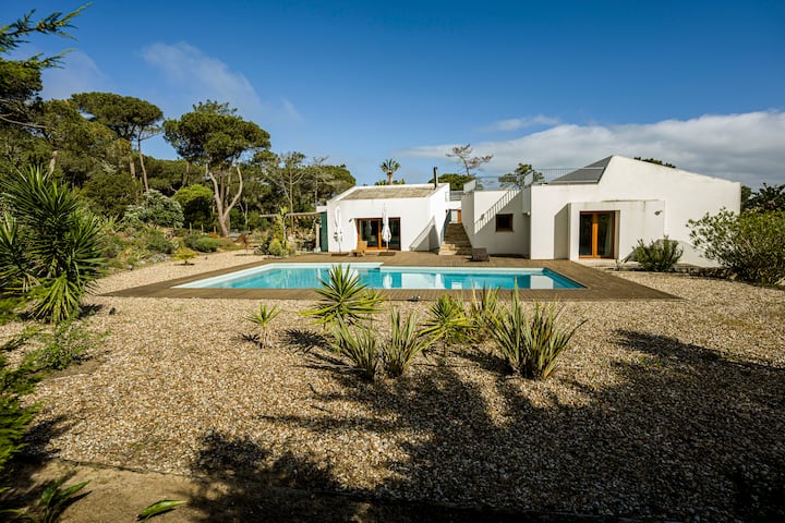 Theguesthouse > Areais Beach Villa - Sintra