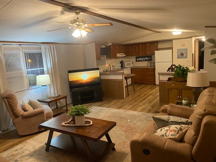 “Happy Place”near Buchanan Resort - Paris Landing State Park, Buchanan