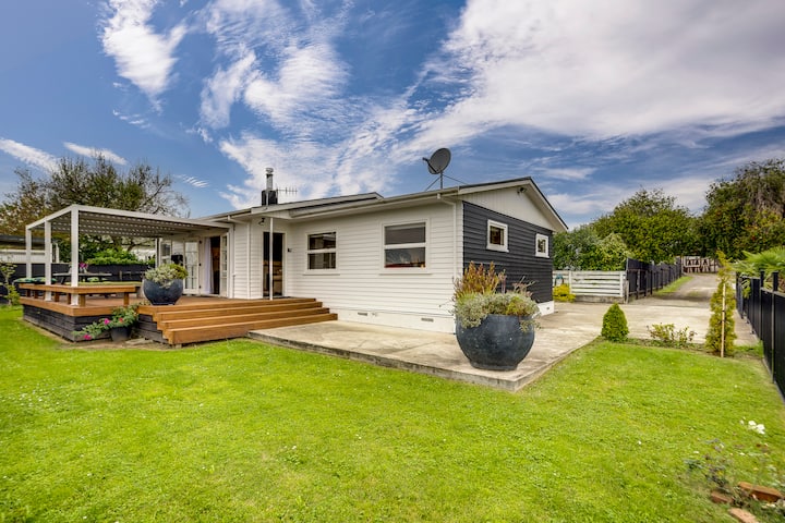 Magnolia House - Hastings, New Zealand