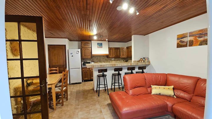 Maison De Village - Latour-de-France