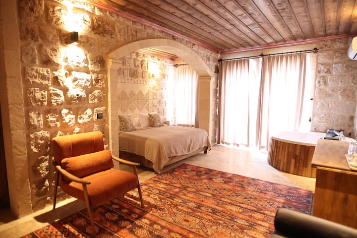 Stylish Cave Suites - Avanos