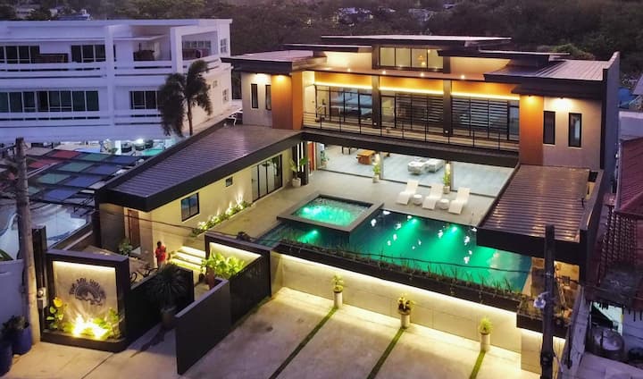 Modern Luxury Pool House In Pansol, Laguna - Calamba