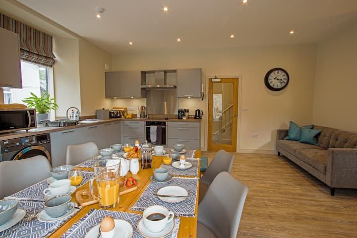 Beautiful Central Windermere Apartment - Windermere