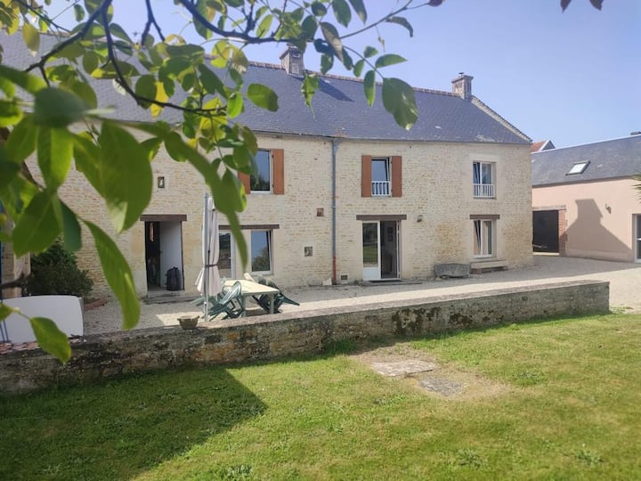 Belle Maison Familiale à Louer En Normandie. - Courseulles-sur-Mer
