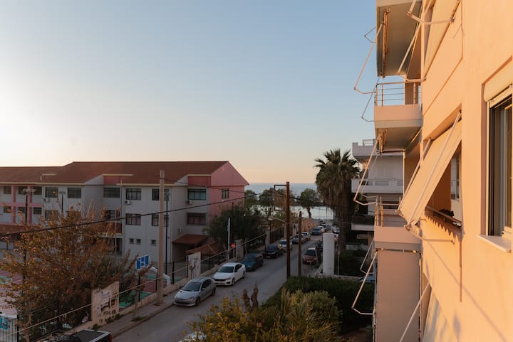 Dejaview Cozy Apartment By 8essentially - Chania