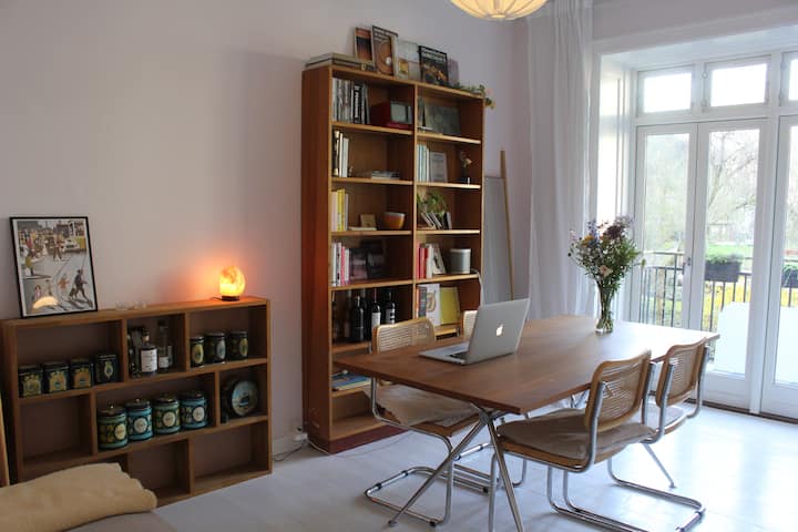 Cozy Apartment Close To Train - Copenhague