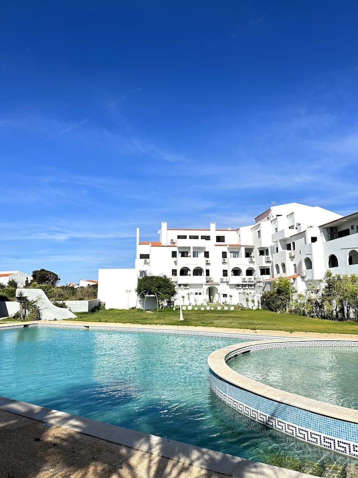New Flat Surround By Beaches. - Sagres