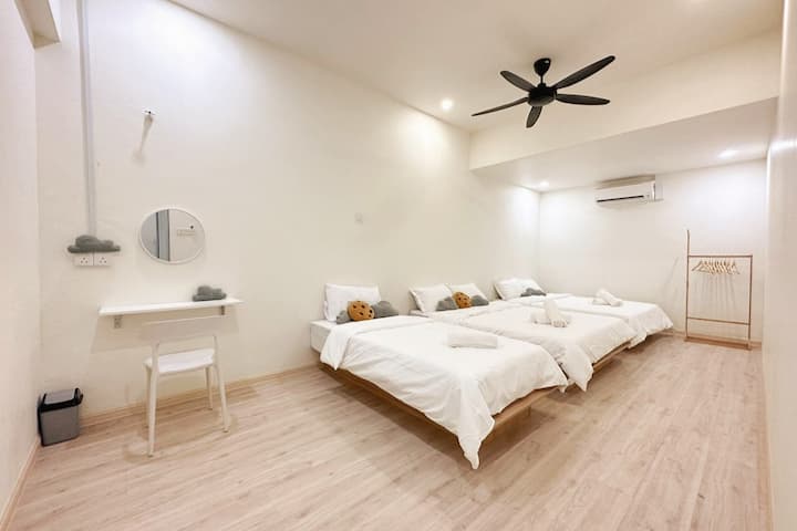 Staycave•3mins Walk To Jonker•15pax - Malacca