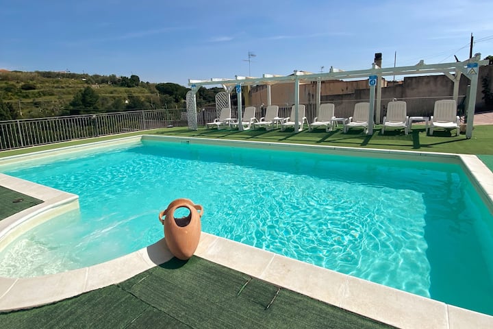 Casa Vacanze Con Piscina Privata - Porto Torres
