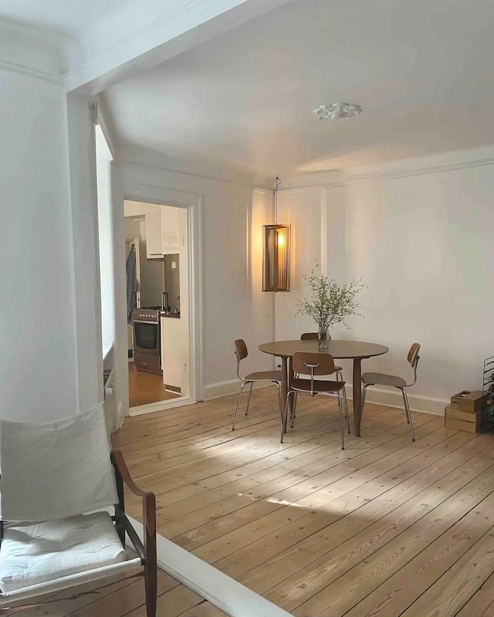 Charming And Peaceful Apartment - Copenhagen