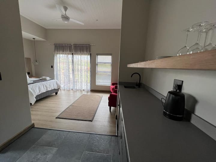 Blue Bell 881 - Studio 1 - Dullstroom