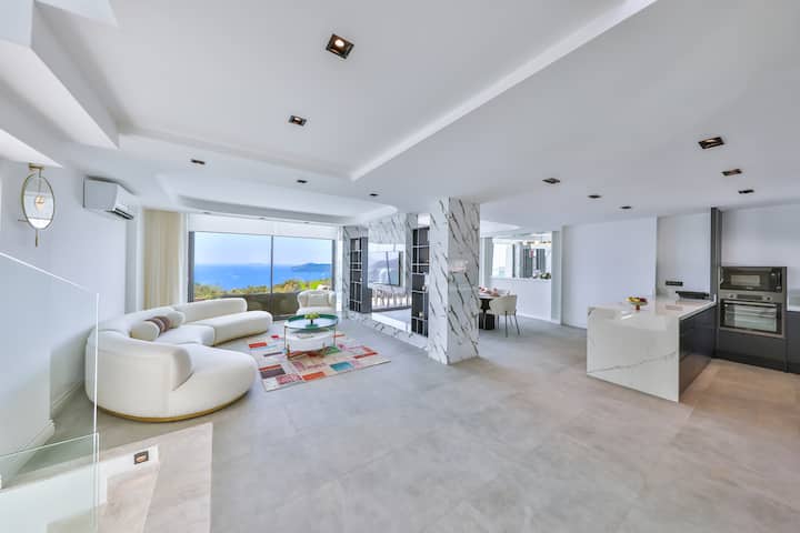 Villa Sky Line - Deniz Manzaralı Lüks Villa - Kaş
