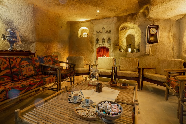 Cappadocia Inans Cave 101 (Swimming Pool Hot) - Nar