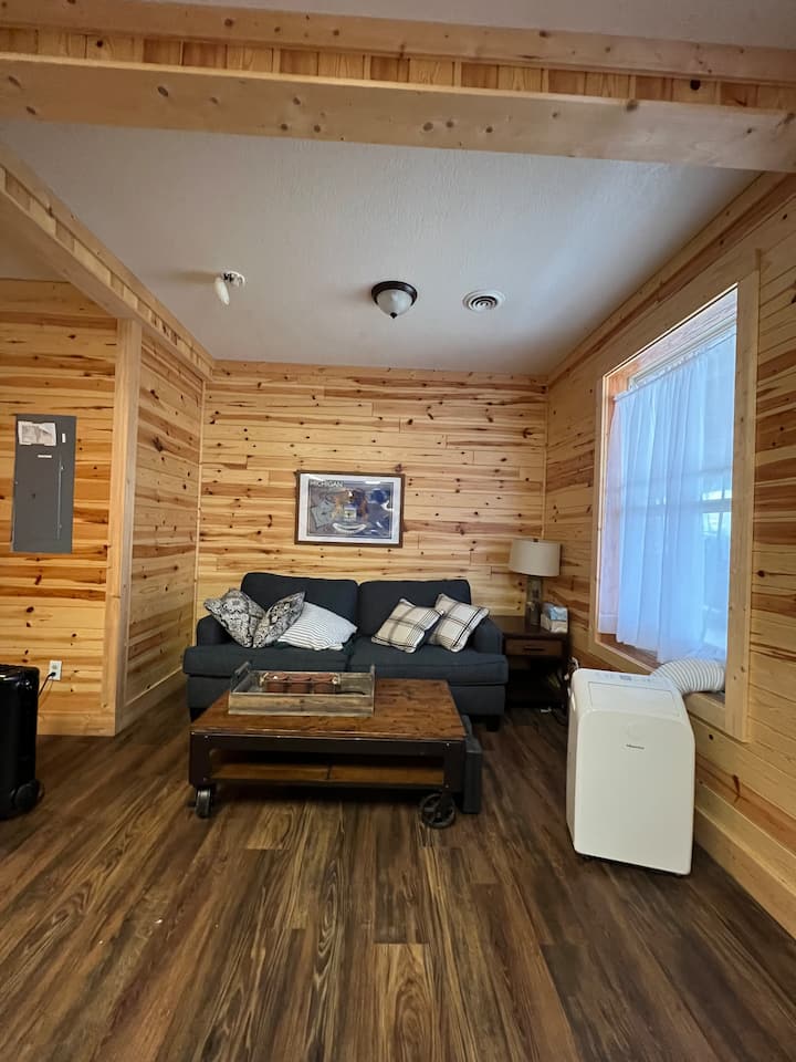 Lake House Lodge - Rifle River Recreation Area, Lupton