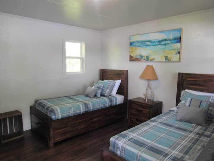 Lake View Cabins - Rifle River Recreation Area, Lupton