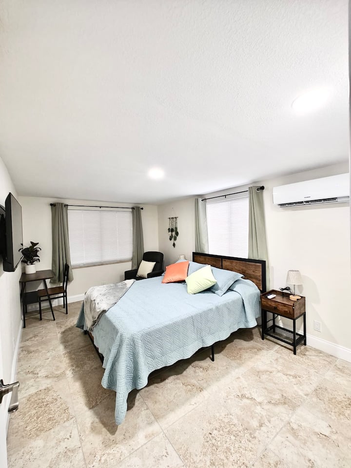 Amazing Guest Unit Central Location - Gulfport