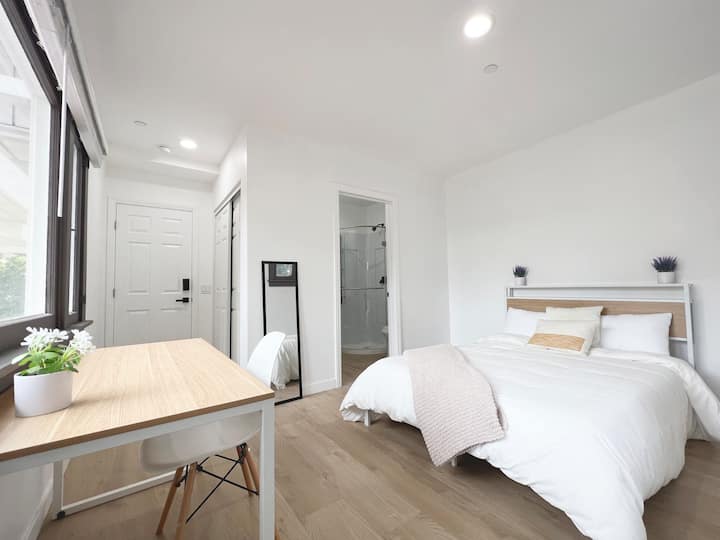 Private Room & Bath 15 Min To Dtla/jpl/pasadena #1 - Alhambra, CA
