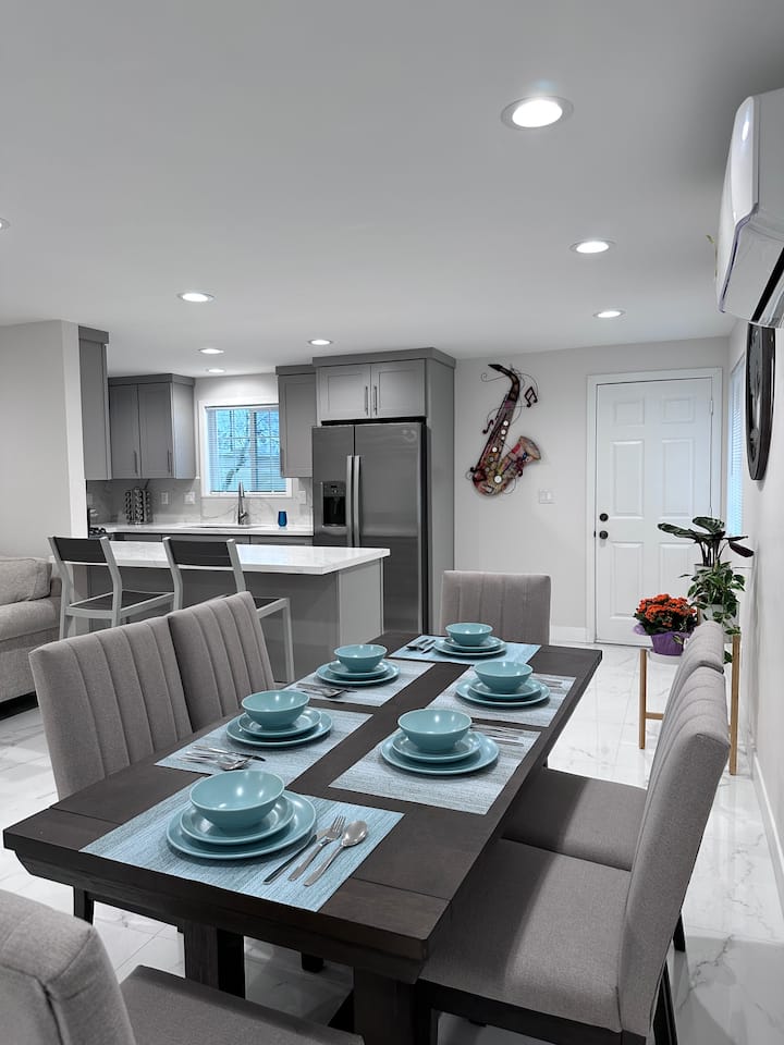 Charming House In Little Saigon - Huntington Beach, CA