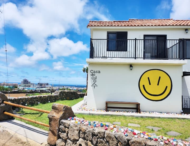 [영수네 귀덕] 노을이 예쁜 독채 펜션, 곽지해수욕장 5분거리, 한담해변 8분거리 - Jeju-si