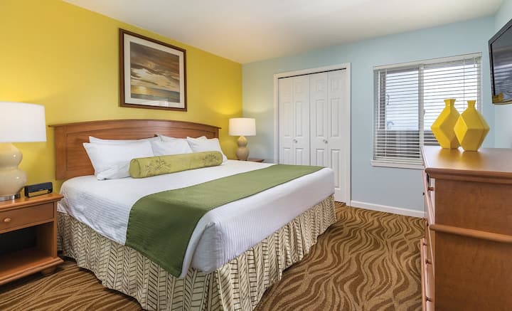 1 Bedroom In The Village, Ocean - Ocean Shores, WA