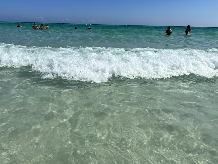 The Heart Of Destin~incredible Ocean Views & Beach - Destin, FL